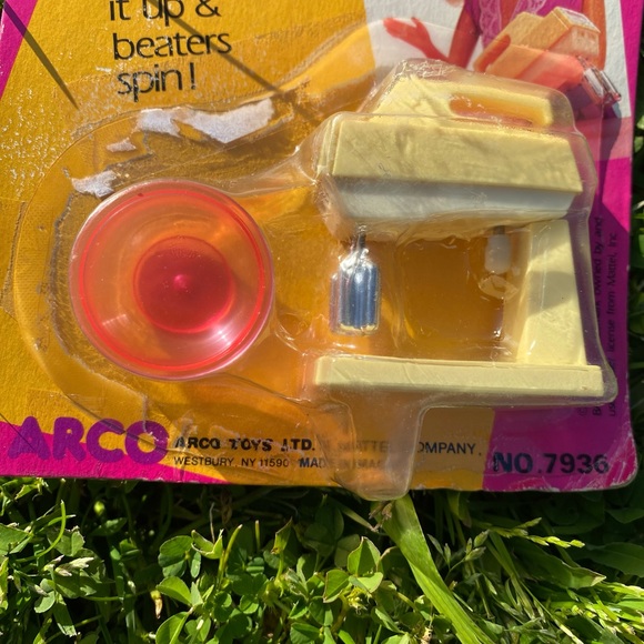 Barbie | Toys | Vintage 8s Barbie Mixer With Bowl Nib | Poshmark
